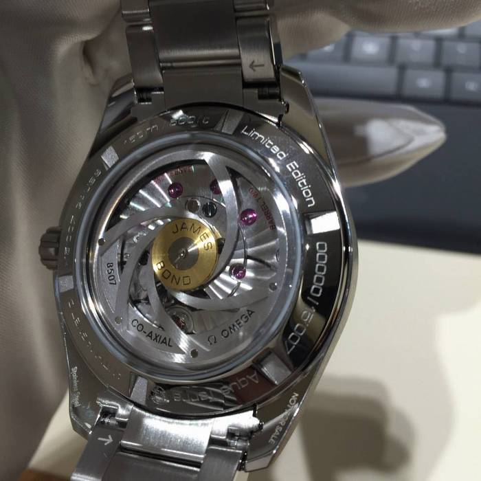 וזה ממש שחור Darkside